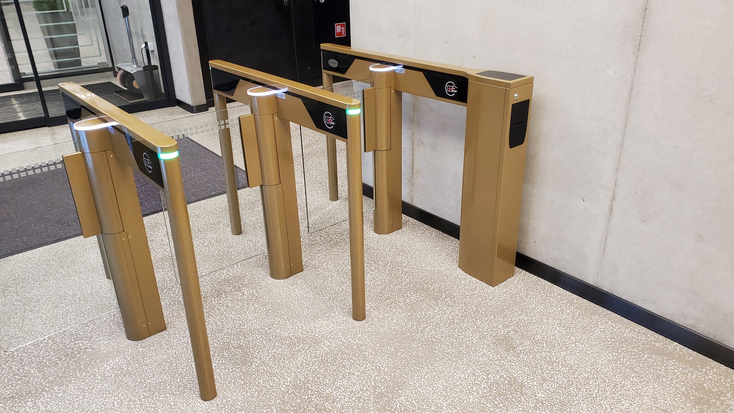 AUTOMATIC SYSTEMS PRODUCT CUSTOMISATIONS AND FEATURE OPTIONS ...